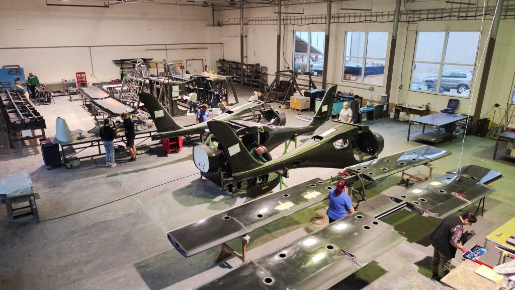 FLIGHT DESIGN BOOSTS F2-LSA PRODUCTION - FLIGHT DESIGN